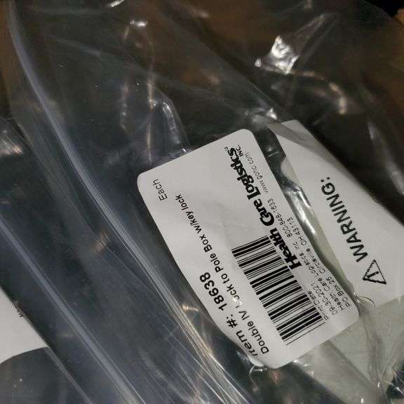 Lot of Iv to Pole Lock Boxes - Auction Ohio