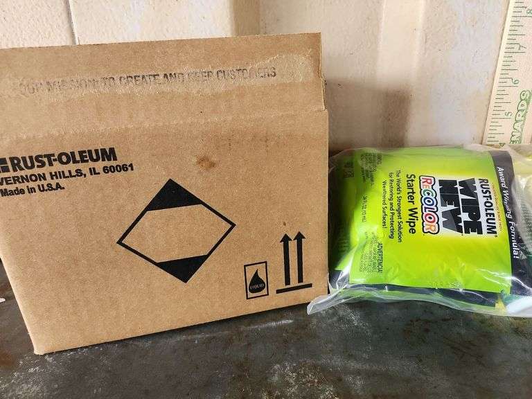 Rust-Oleum Wipe New Recolor Starter Wipe Kit - Auction Ohio