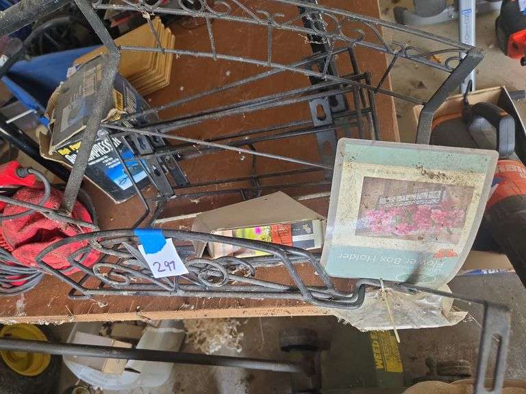 Rod iron hanging basket frames - Auction Ohio