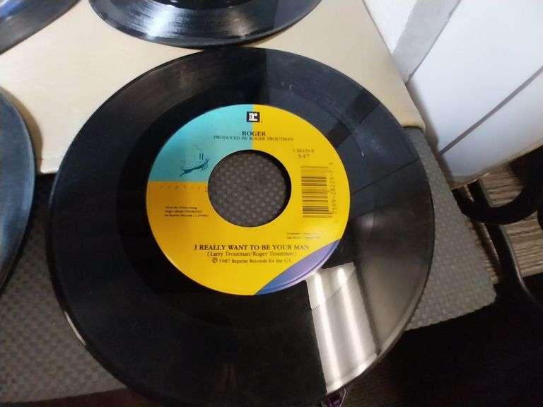 Lot of 12 Vintage 45 RPM Vinyl Records – Assorted Artists – Double ...