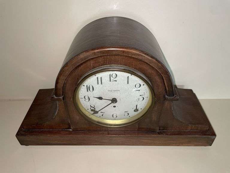 Seth Thomas Mantle Clock with Key - Auction Ohio