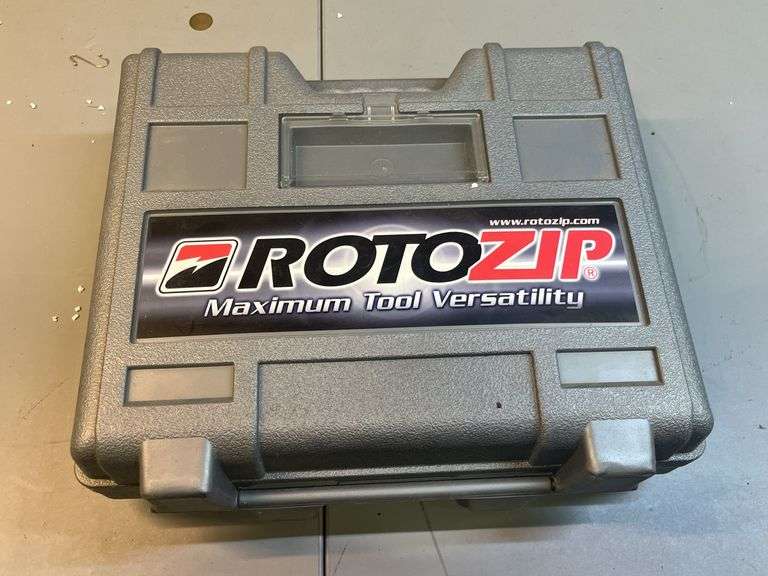 RotoZip Spiral Saw SCS01 Kit with Accessories - Auction Ohio