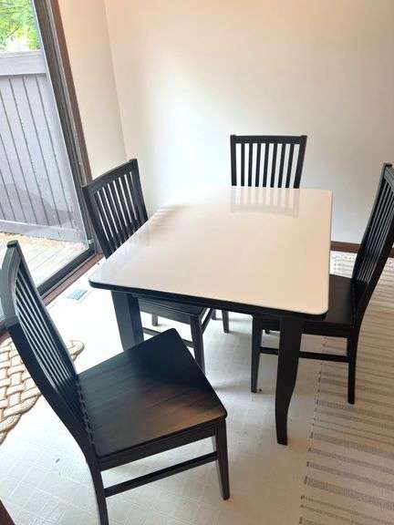 Arhaus modern enamel top dining table and chairs - Auction Ohio