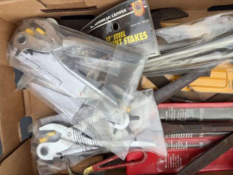 Tray Lot of Miscellaneous Tools - Auction Ohio