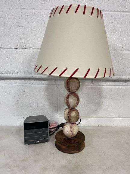 Baseball Lamp - Auction Ohio