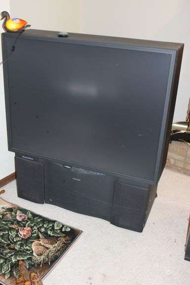 Toshiba 55" Rear Projection Television - Auction Ohio