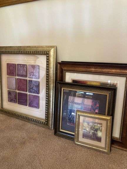 5 Picture Frames With Artwork - Auction Ohio