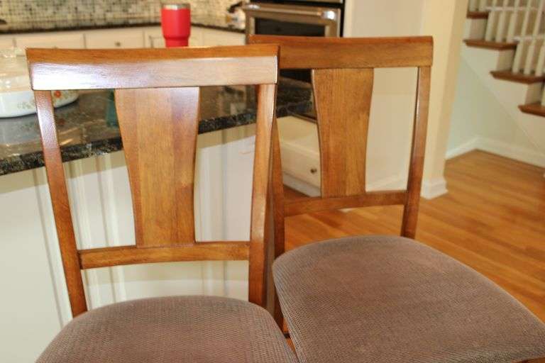 Contemporary Counter Stools - Auction Ohio