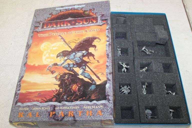 Ral Partha Dark Sun The People of the Land Figures - Auction Ohio