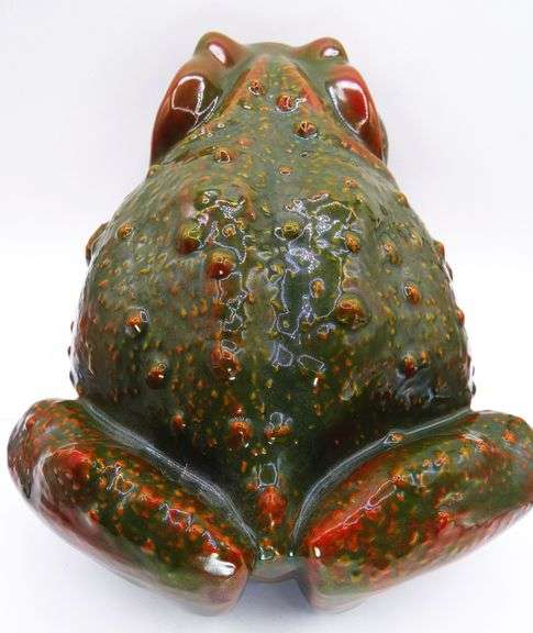 Large Ceramic Toad - Auction Ohio