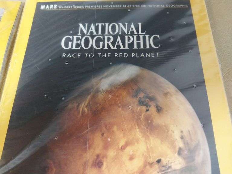 2 National Geographic Magazines – DNA Revolution & Race to the Red ...