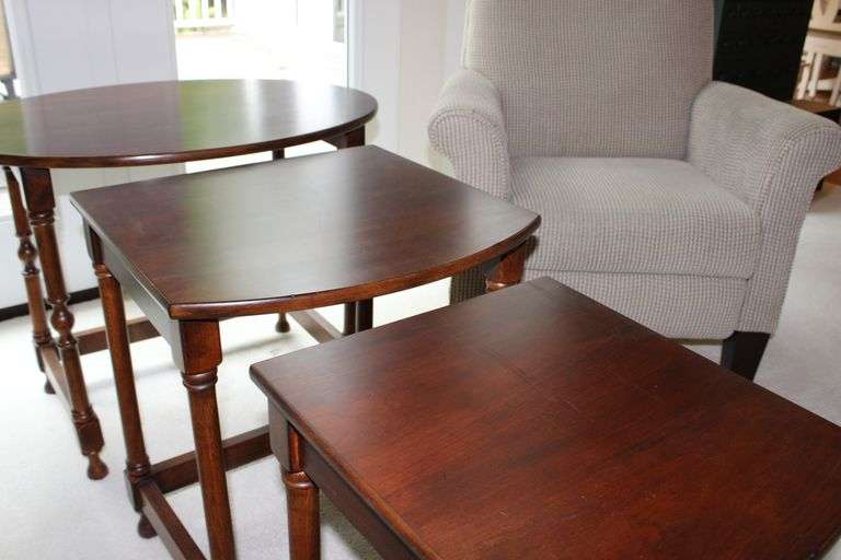 Classic Nesting Table Set - Auction Ohio