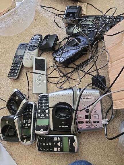 Assorted electronics - Auction Ohio