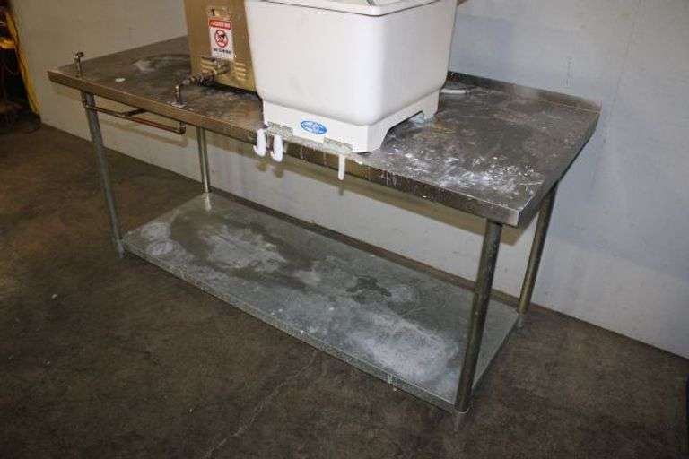 Stainless Steel Work Table with Vevor Ultrasonic Cleaner and Utilatub ...
