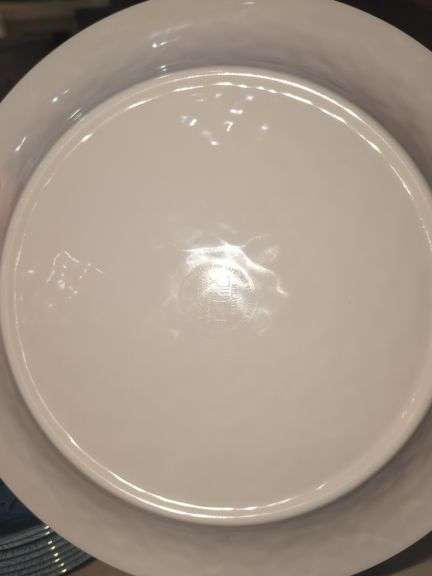 Market Square Melamine Dinnerware - Auction Ohio