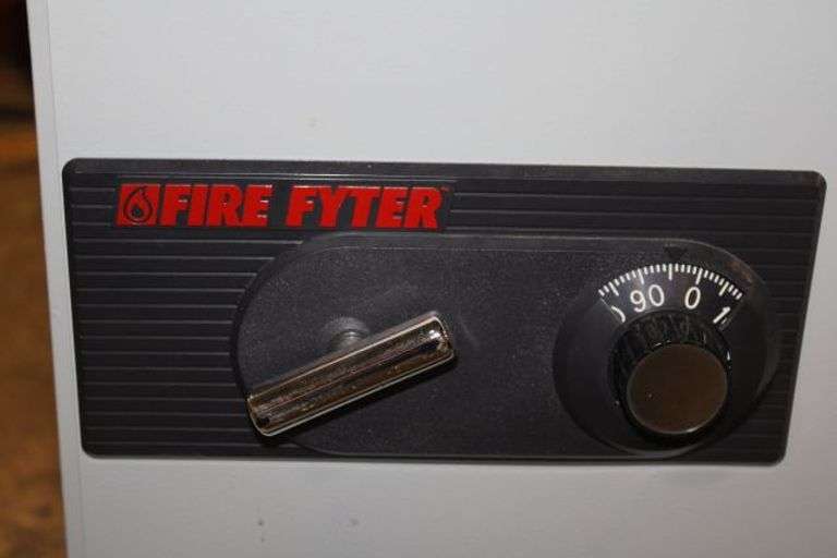 Fire Fyter Insulated Filing Safe - Auction Ohio