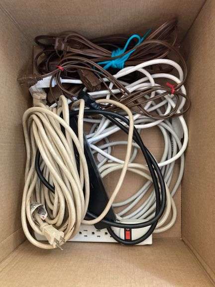Assorted Electrical Cords - Auction Ohio