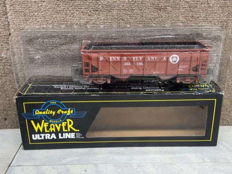 Weaver Models Ultra Line 2-Bay Composite Hopper Pennsylvania - Auction Ohio