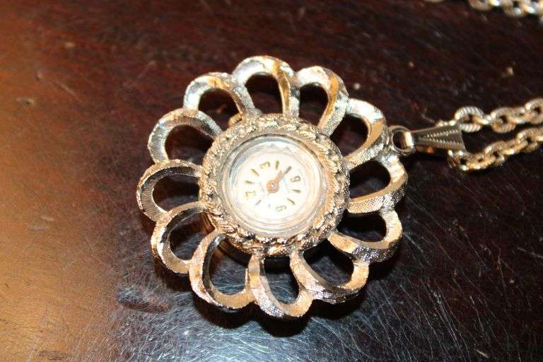 Watch Pendant - Auction Ohio