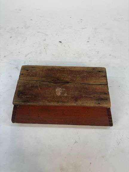 PAINTED DOUGH BOX. - Auction Ohio