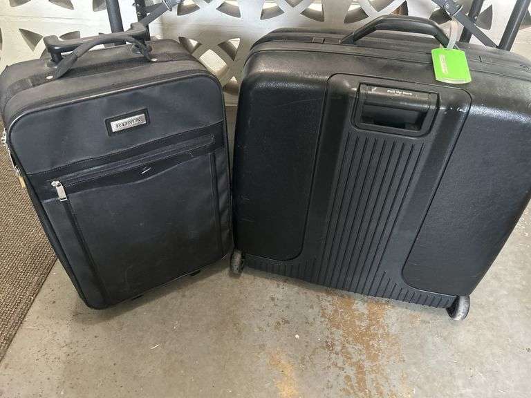 Luggage - Auction Ohio