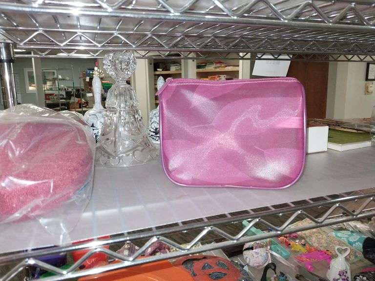 See all Photos of items available in this Lot. - Auction Ohio