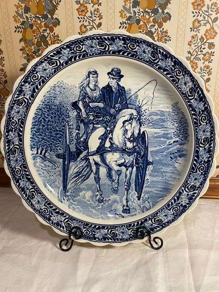 Vintage Blue Delft Horse & Carriage 16" - Auction Ohio