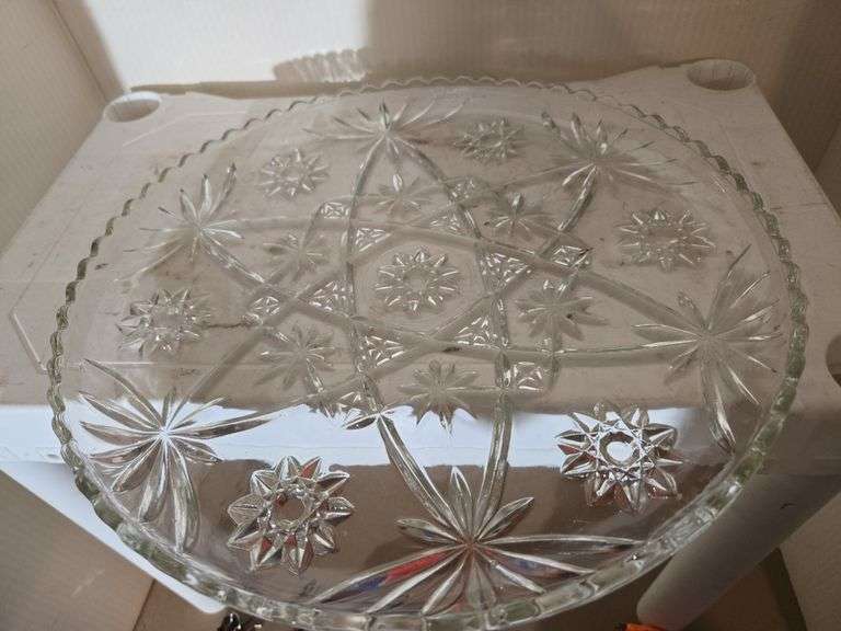 Thirteen inch star of david serving platter - Auction Ohio