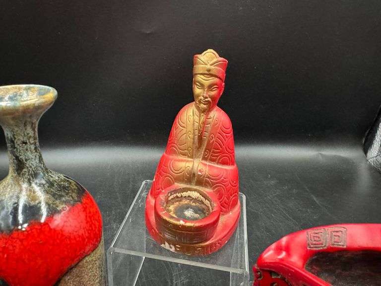 Assorted Decorative Red and Multicolor Ornamental Items - Auction Ohio