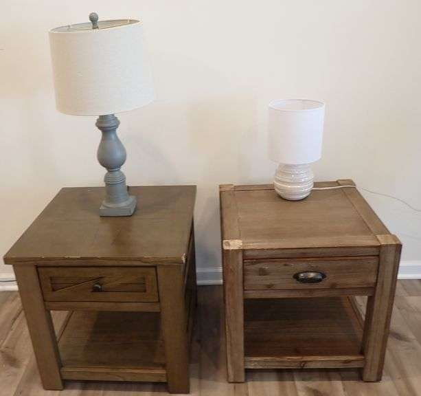 Two Side Tables - Two Lamps Combo - Auction Ohio