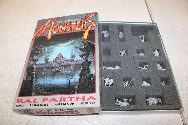 Ral Partha Dungeon & Dragons Monsters Figures - Auction Ohio