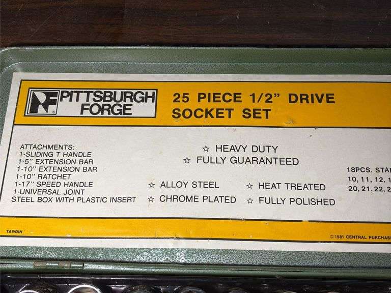Pittsburgh Socket Set - Auction Ohio