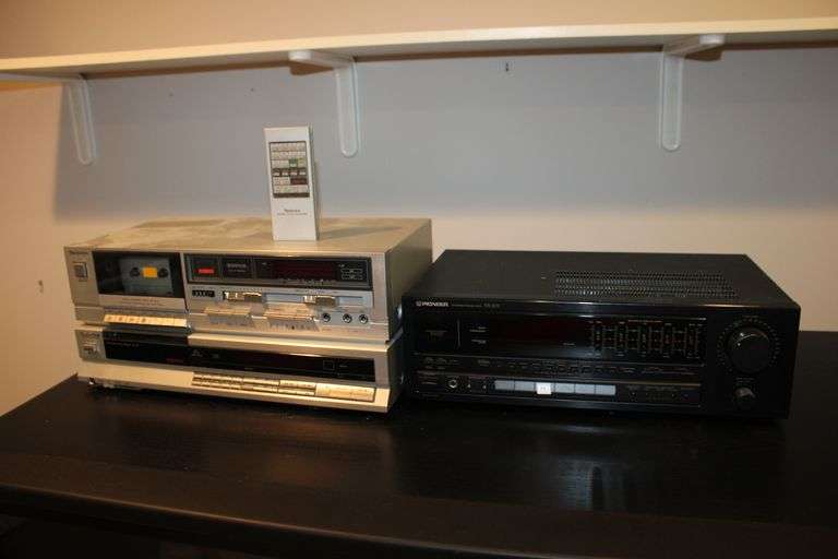 Technics & Pioneer Stereo Components - Auction Ohio