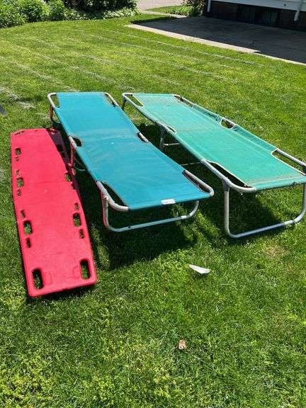 Cots & Back Board - Auction Ohio