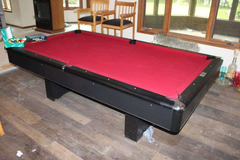 AMF Play Master Billiards Table - Auction Ohio
