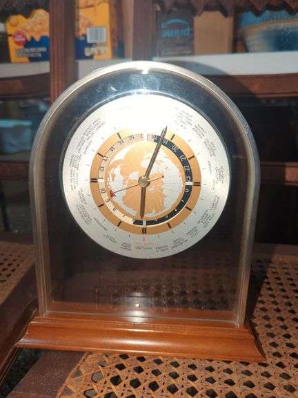 Vintage Verichron Quartz World Time Sweep Second Hand GMT Mantle Clock ...