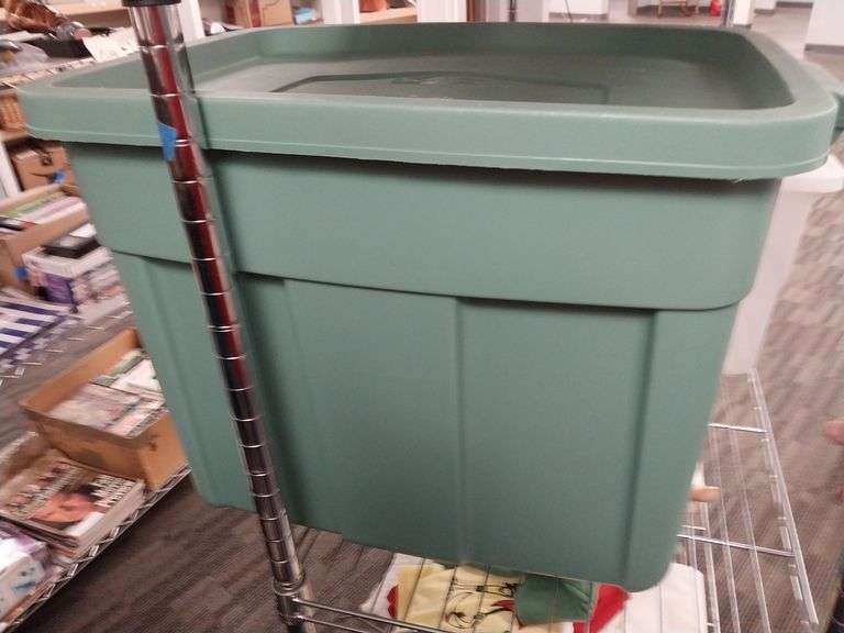 Storage Tubs & Container Lot - Auction Ohio