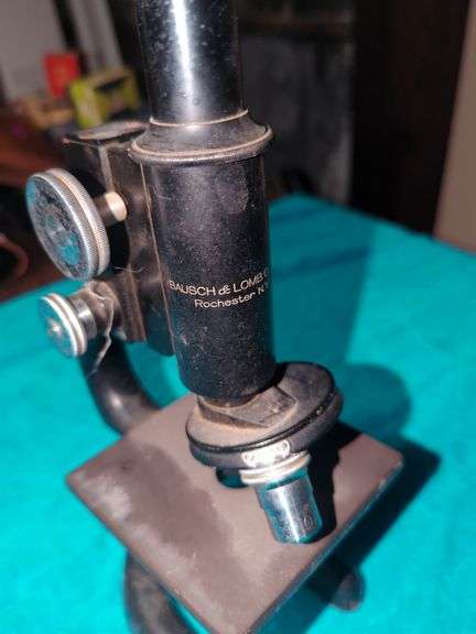 Bausch & Lomb Microscope - Auction Ohio