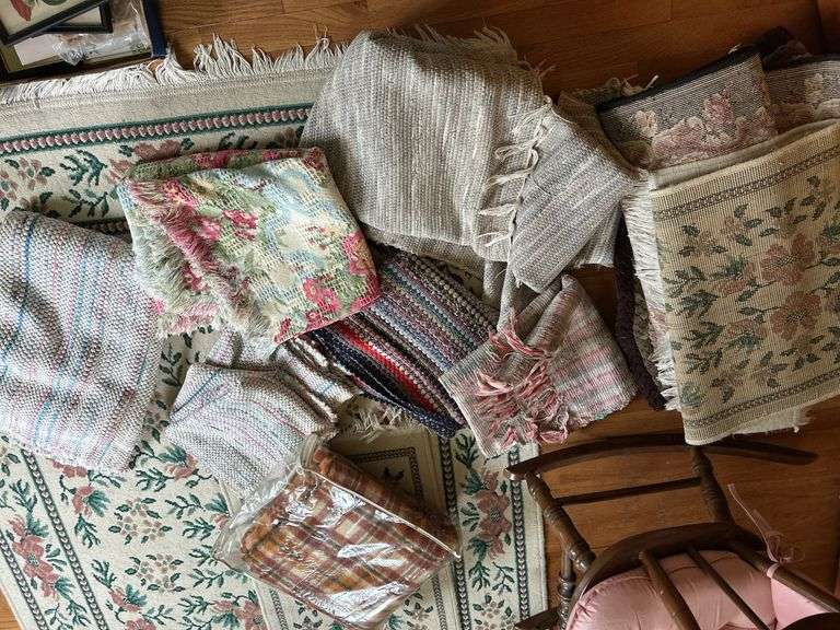 Area Rug & Throw Rugs - Auction Ohio