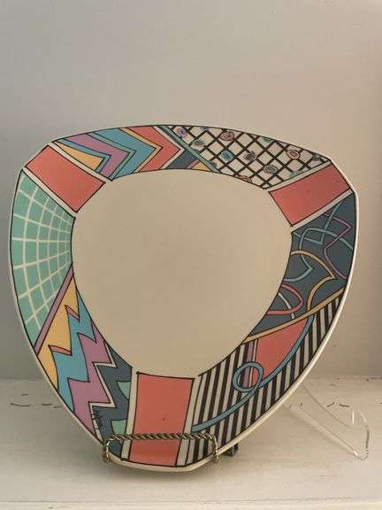 Rosenthal Triangular Platter - Auction Ohio