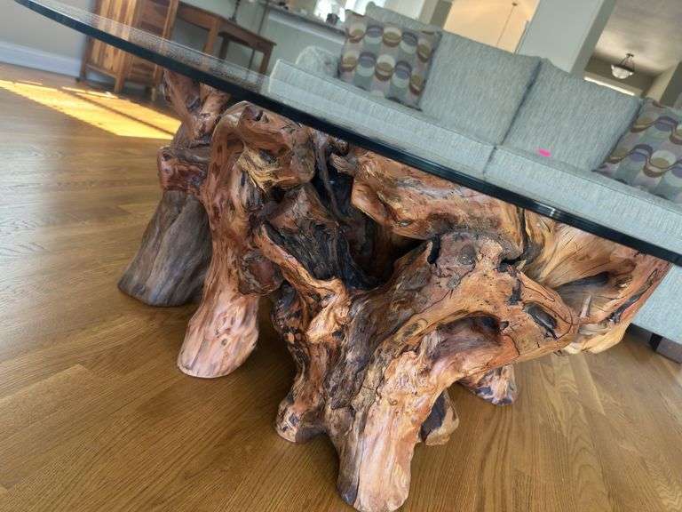 Stunning!! Cypress knot coffee table! - Auction Ohio