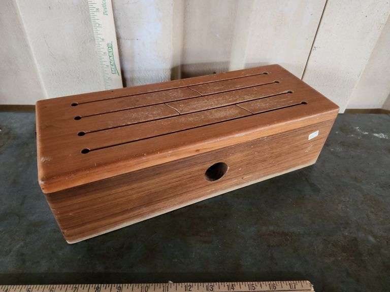 Tongue Drum Handcrafted By David L. Harkless 5''X17''X6'' - Auction Ohio