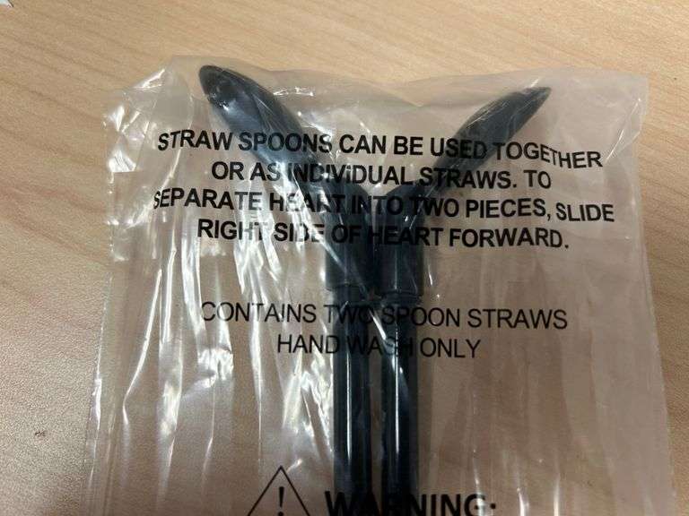 Coca-Cola Double Heart Straw - Auction Ohio