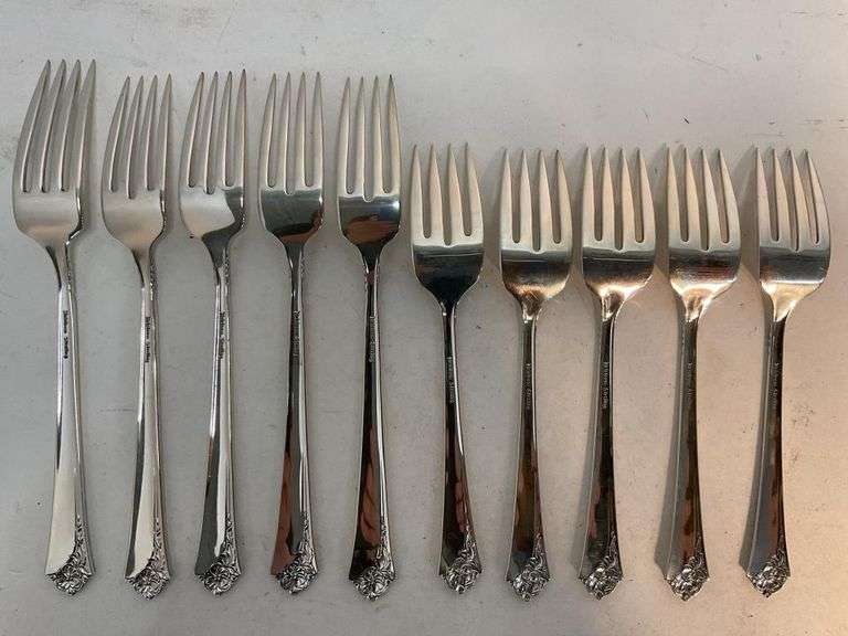 ASSORTED STERLING SILVER FLATWARE. - Auction Ohio