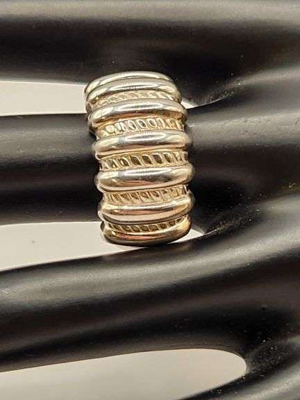 .925 Sterling Silver Vertical Ribbed Dome Ring - Auction Ohio