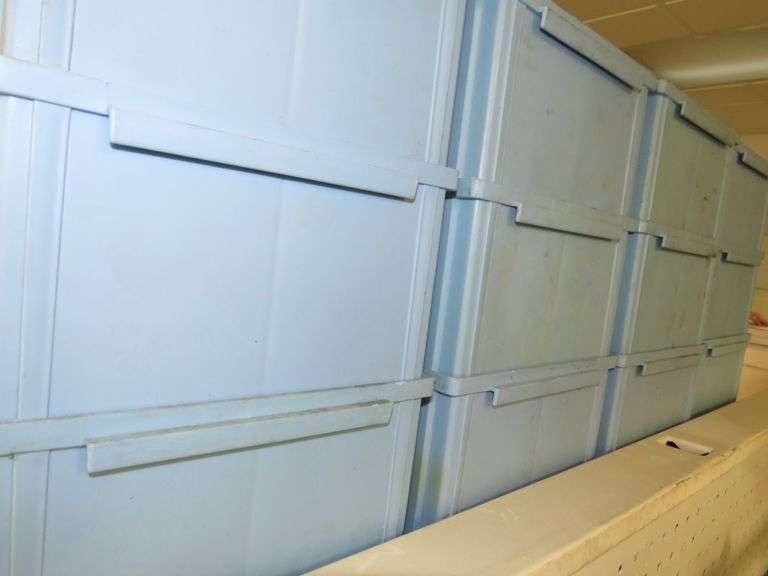 Stackable bin boxes 8"x9"x5" - Auction Ohio
