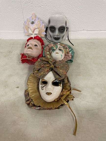 Masquerade Mask - Auction Ohio