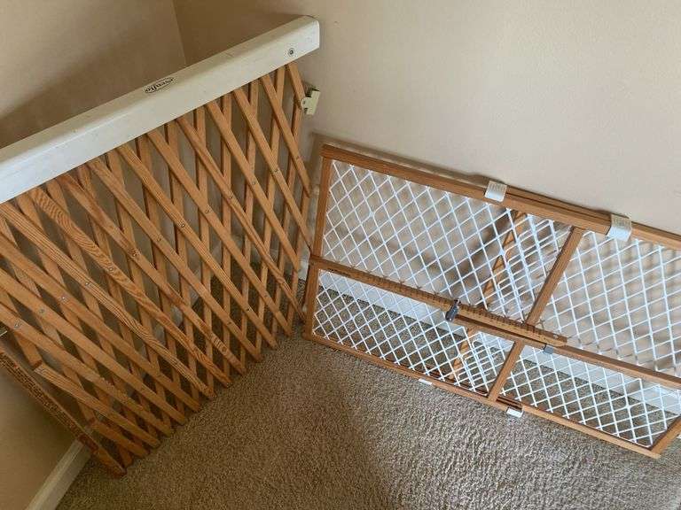 Two extendable wood baby gates - Auction Ohio