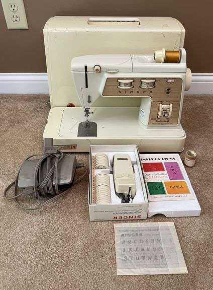 Singer Touch & Sew Sewing Machine - Auction Ohio