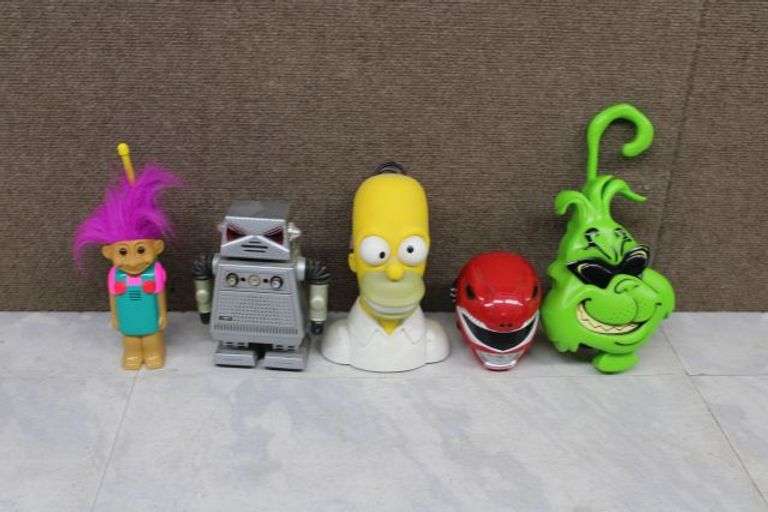 Novelty Radios Featuring Troll, Robot, Homer, Power Ranger, and Grinch ...